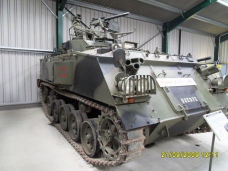 FV438 Swingfire: Photos, History, Specification