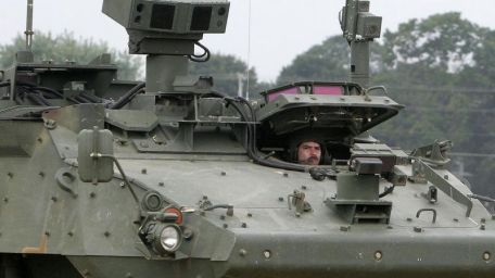 General Dynamics AVGP (Armoured Vehicle, General Purpose): Photos ...