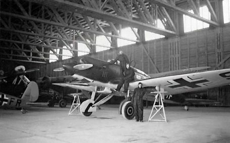 Heinkel He 70 (Blitz): Photos, History, Specification