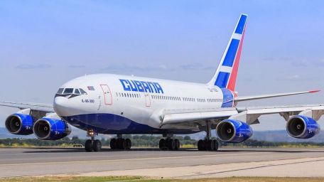 Ilyushin IL-96: Photos, History, Specification