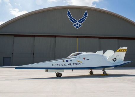 Martin X-24B: Photos, History, Specification