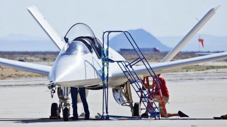 Scaled Composites Model 401: Photos, History, Specification