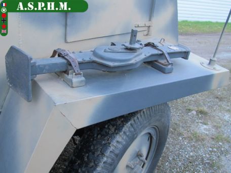 UNIC-Kegresse P.107: Photos, History, Specification